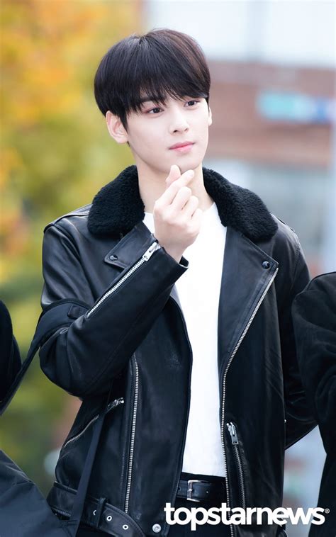 [hd포토] 아스트로 Astro 차은우 ‘결점 없는 완벽한 이목구비 정송이 기자 톱스타뉴스
