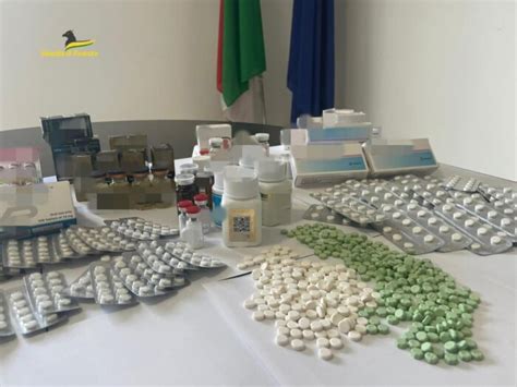 La Guardia Di Finanza Sequestra Oltre 1 000 Dosi Di Anabolizzanti