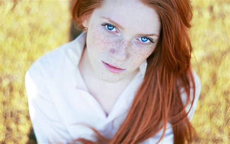 Kissed By Fire Monday Red Hair Blue Eyes Bright Red Hair Brown Hair