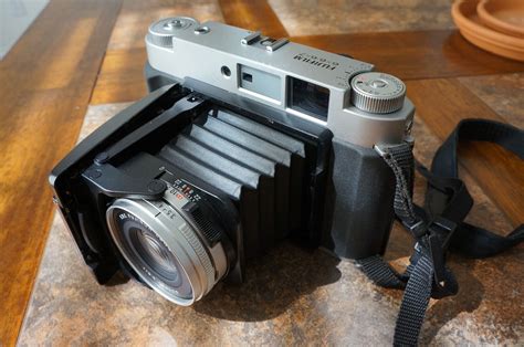 Pre Owned Fuji Fujifilm Gf670 670 Pro Silver Medium Format Film Camera