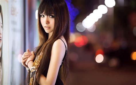 Hình Nền đàn Bà Mô Hình Tóc Thẳng Tóc Dài Brunette Nhìn Vào
