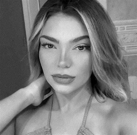 🧚🏼‍♀️