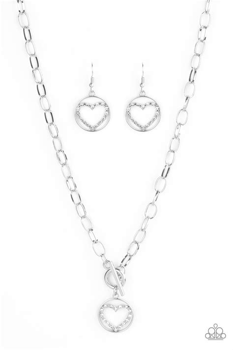 With My Whole Heart White Paparazzi Necklace Jewelryblingthing