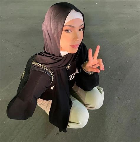 Pin By H On H I J A B S P O Hijabi Fashion Casual Outfit Inspo