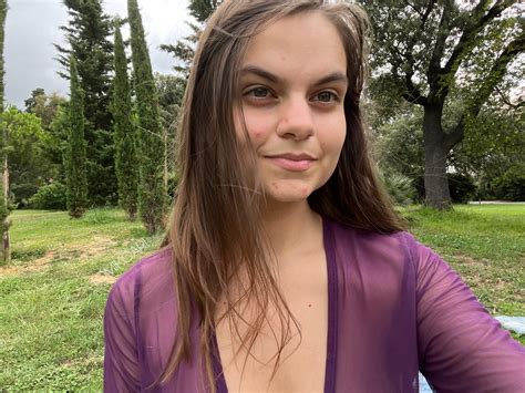 The Face Of A 20 Year Old Italian Girl R Faces