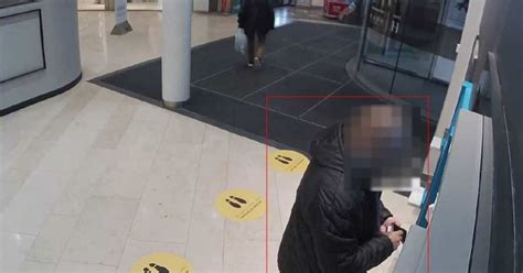 Polis åtalas För Dubbla Sexköp – Upptäcktes Av Kollega Svt Nyheter