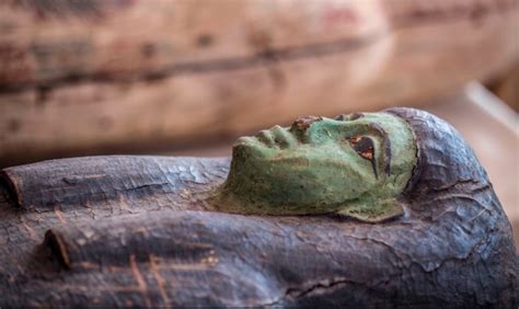 59 Ancient Coffins Buried For 2 600 Years Discovered In Incredible