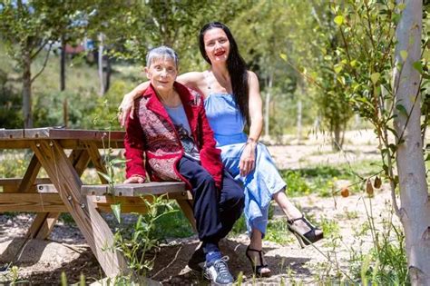 Sticky Vickys Daughter To Bring Back 78 Year Old Mums Iconic Vaginal