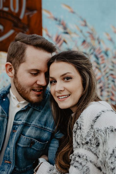 10 Ways An Extrovert And Introvert Can Make Marriage Work Better By