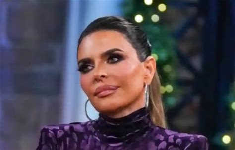 Lisa Rinna Slammed On Twitter How Dool Alum Became Hollywoods
