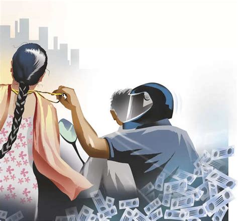 Chain Snatching Gang Unpaid Traffic Challan Leads Police To Bust Chain