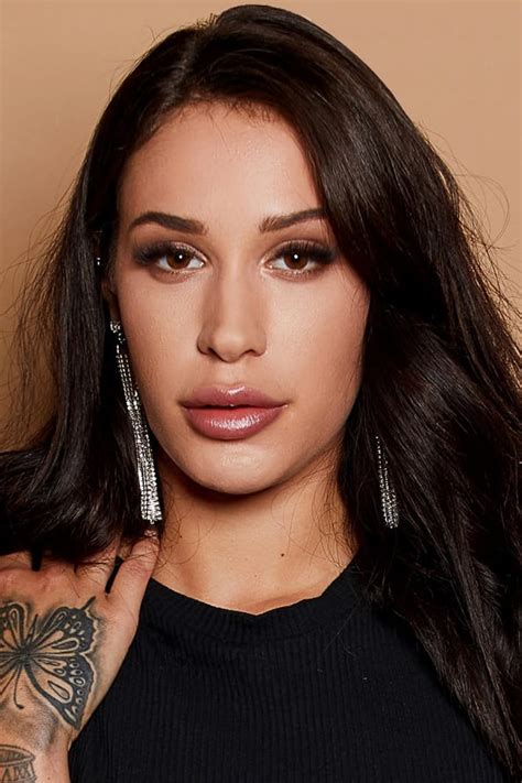 Lola Bellucci Profile Images — The Movie Database Tmdb