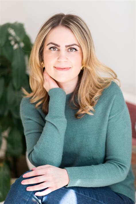 About — Dr Roxy Zarrabi Therapy Services