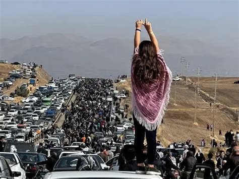 عفو بین‌الملل جمهوری اسلامی به دنبال اعدام دست‌کم ۲۱ نفر از معترضان با