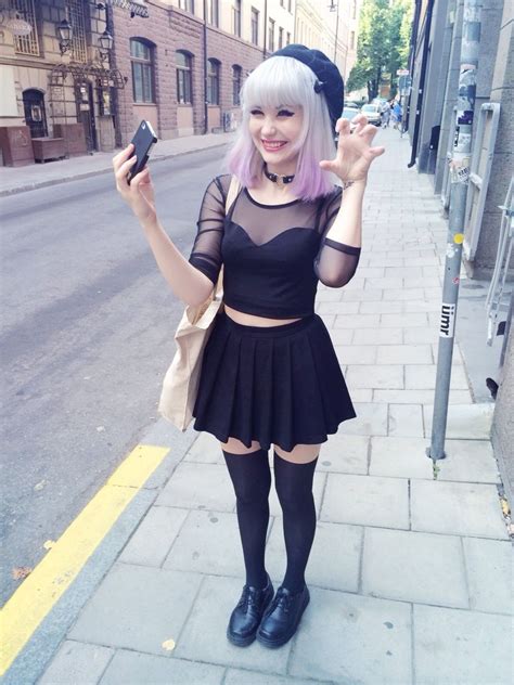 25 Pastel Goth Looks To Inspire You Fashion Pastel Goth Fashion