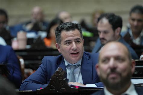 Media SanciÓn En Diputados Para Los Proyectos De “ley Bases” Y De