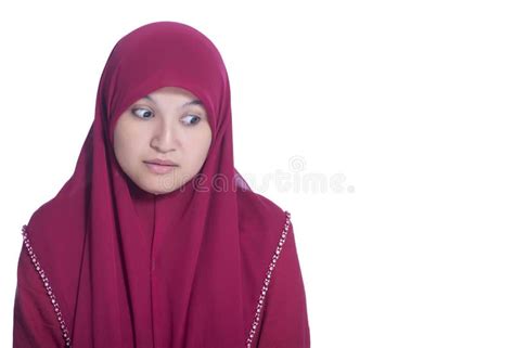 229 Muslimflickan Foton Gratis Och Royaltyfria Stockfoton Från Dreamstime