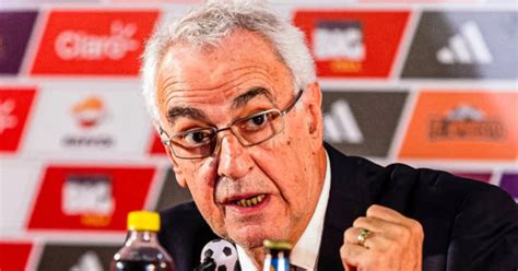Lista De Convocados De La Selección Peruana Que Militan En El