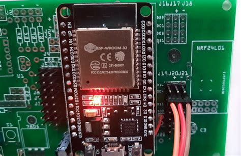 Esp32 With Dht11dht22 Temperature And Humidity Sensor Images