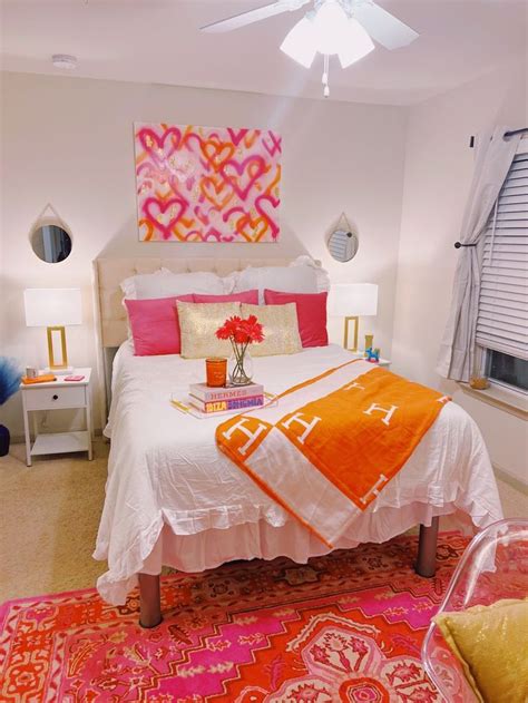 Dream Full Dorm Room Decor Pics In 2023 Dorm Room Decor College Dorm
