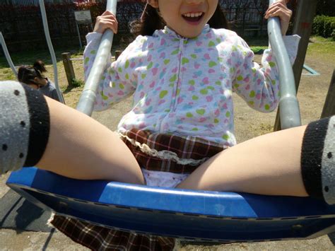 Js Jc パンチラ画像pt 虹色ぱんつ にじぱんsexiz Pix