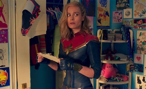 Brie Larson Brasil Fã Clube On Twitter Brie Foi Para Londres Fazer