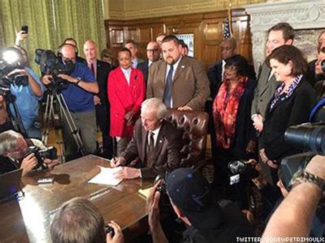 Arkansas Governor Signs Revised Religious Freedom Act