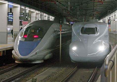 1月4日撮影 山陽 九州新幹線 博多駅 久々の九州遠征 500系など西日本、九州の新幹線車両を早朝から博多駅で撮る 新・シリウスの線路際の