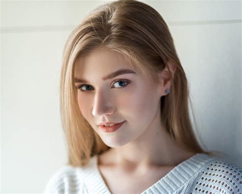 Wallpaper Women Blonde Face Portrait Blue Eyes Smiling 1920x1536