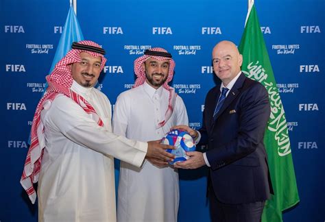 الاتحاد الدولي لكرة القدم ينهي تقييم ملف السعودية لاستضافة كأس العالم