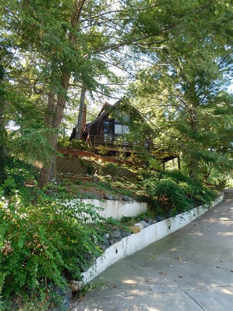 are you sick of the northern virginia colonial homes
