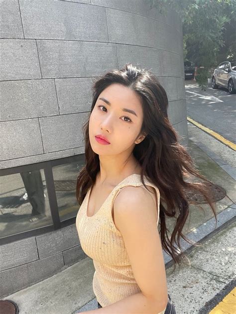 아이즈원 권은비 인스타그램 셀카 사진 모음 연예인 스타일 유명인 셀카 사진