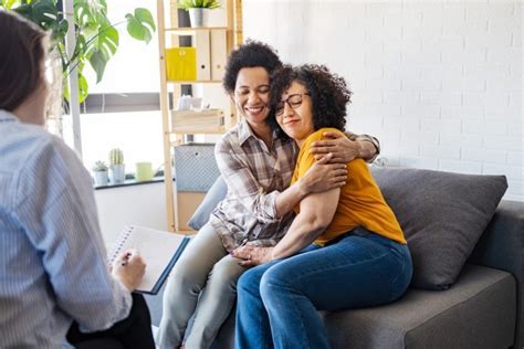 9 Questions Every Lesbian Or Bisexual Woman Should Ask Their Doctor