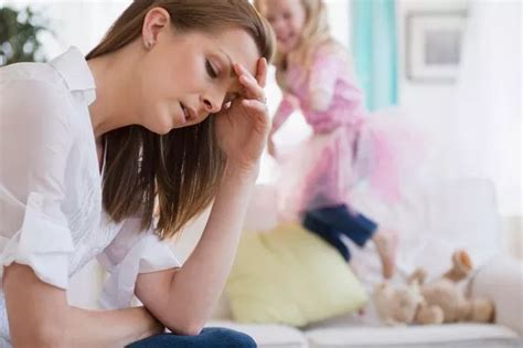 Woman Reveals Bizarre Sex Problem Live On The Radio And Host Is Lost