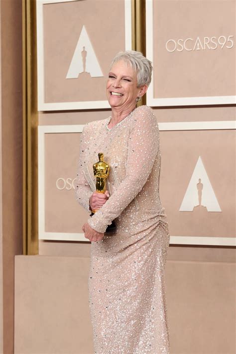 Jamie Lee Curtis Ganadora Del Oscar 2023 A La Mejor Actriz De Reparto