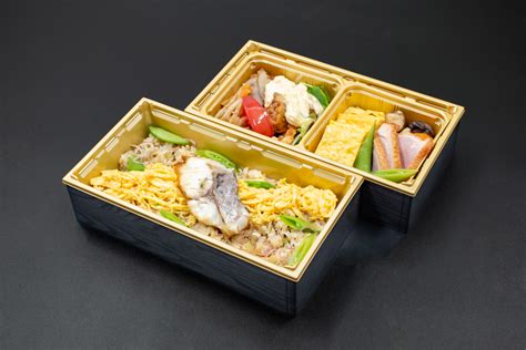 宮崎県へ配達 お弁当 和食 島浦真鯛 鯛めし弁当2段重 旬彩香房 こんばん和│高級宅配弁当のデリバリーサイト「yuizen」
