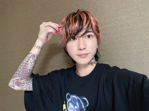 レペゼンdjまるの彼女は？嫁や子供がいるのは本当なのか？！調査してみた！│エンタメふるすいんぐ！