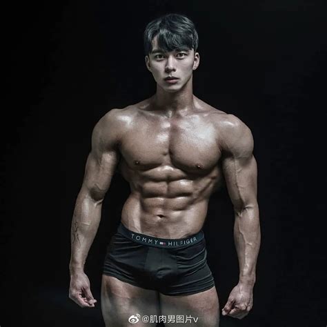 韩国肌肉型男健体运动员 大块头肌肉猛男 韩国 肌肉宝宝