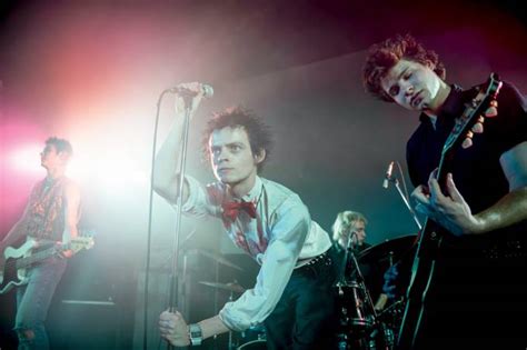 ‘pistol Minissérie Sobre Os Sex Pistols Mergulha Na Rebeldia Punk Dos