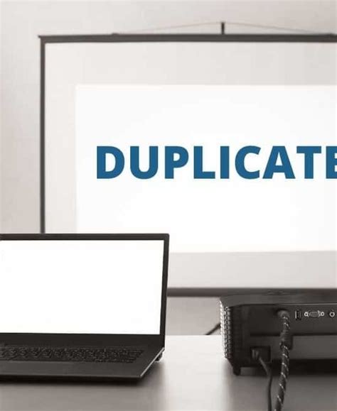 how to duplicate screen on a projector with shortcut keys pointer