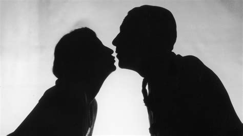 Sex Over Age 50 Research Explores Who Is Having More Cnn