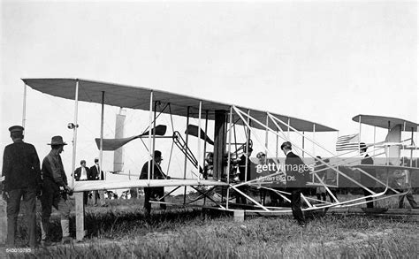 Orville Wright Und Wilbur Wright Flugpioniere Erfinder Des