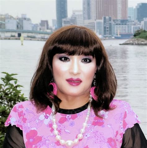 可愛いかブスか、美人度を、ai診断するアプリ 宮崎留美子のソロ活動