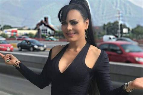 La Fotografía Sin Sostén Que Maribel Guardia Que Generó Polémica