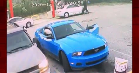 Marion Sheriff Seeks Help In Nabbing Man Who Smashed Windows In Road