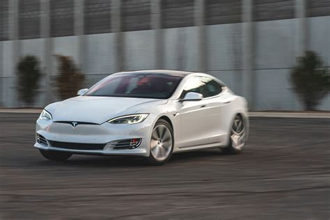 2020 Tesla Model S Review Pricing And Specs Ph