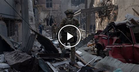 Missiles Hit Central Kharkiv The New York Times
