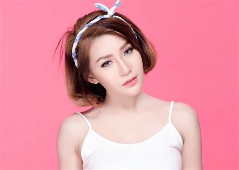 25 Astounding Bob Hairstyles For Asian Women