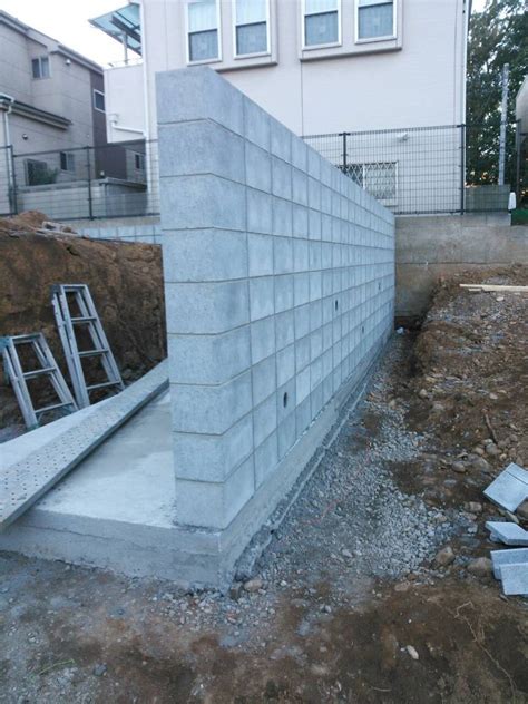 cp型枠ブロック工事 土木工事、エクステリア（外構工事）・造園工事のマツヨシ 埼玉県 入間市）