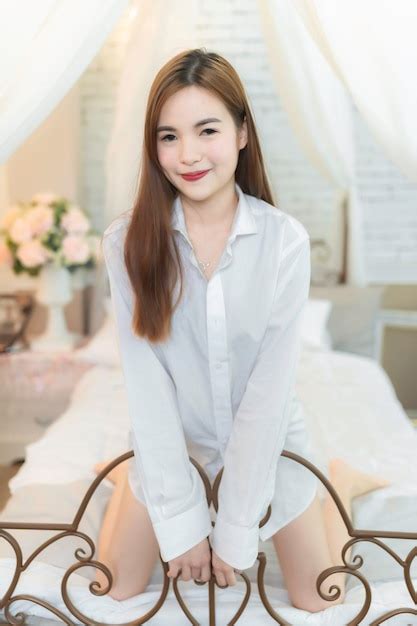Premium Photo Portrait Of Beautiful Asian Woman Wear White Shirt In